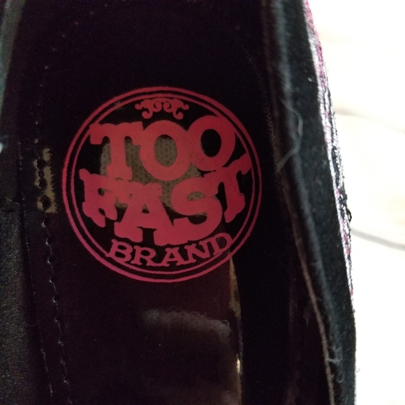 Too Fast | Shoes | Too Fast Velvet Wedges Nwot | Poshmark